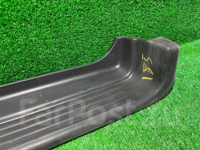 Нaклaдка заднего бампера Hilux Surf KZN185 159000км купить во ...