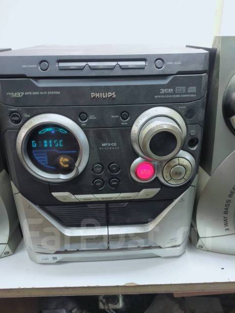Музыкальный центр. Philips, б/у, в наличии. Цена: 500₽ во Владивостоке