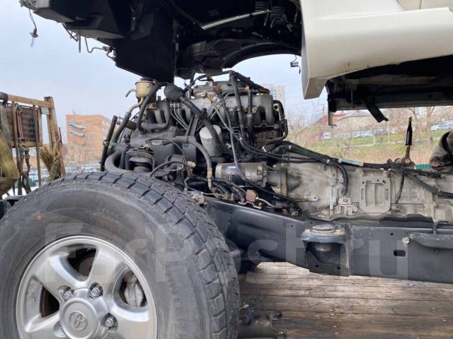 Toyota Land Cruiser, 2001, HDJ101, 1HDFTE во Владивостоке