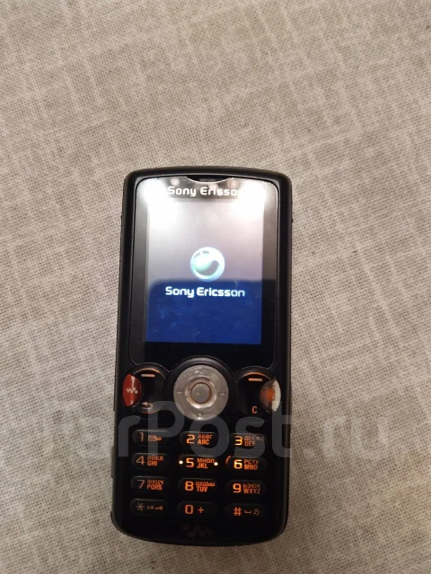 Sony Ericsson w810i, до 8 гб, моноблок, черный, б/у, в наличии. Цена: 2 ...