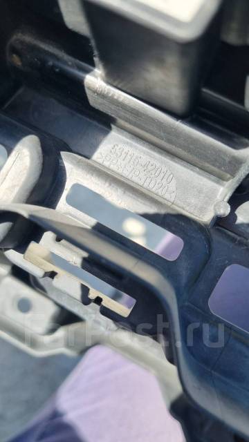 Крепление решётки Toyota RAV4 купить во Владивостоке по цене: 3 000 ...