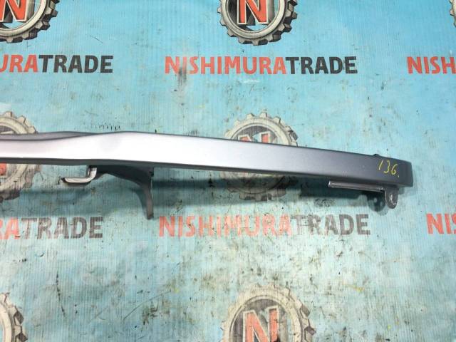 Планка под фары Toyota Land Cruiser UZJ100 №136 купить во Владивостоке ...