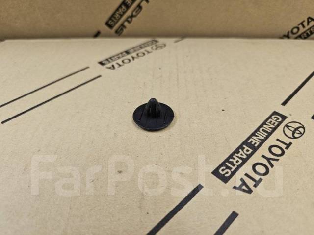 Клипса крепления шумоизоляции капота Toyota Camry 9046709050 V70 купить ...