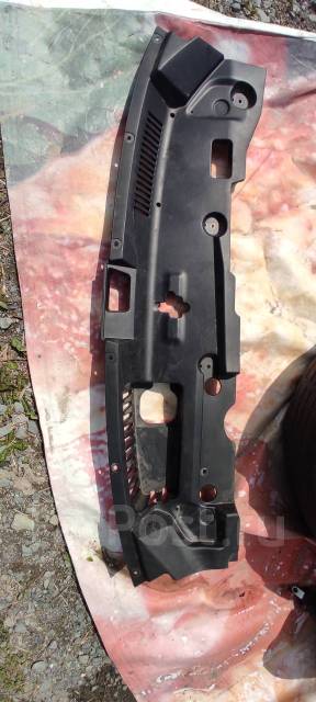 Накладка замка капота купить во Владивостоке по цене: 5 000₽ — частное ...