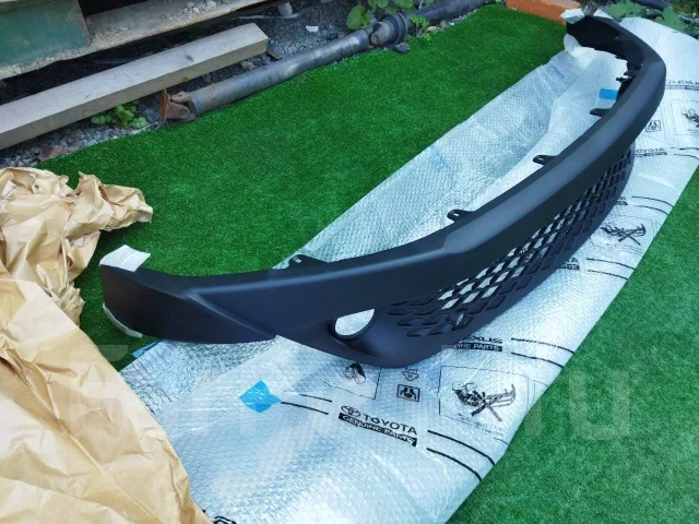 Вставка нижняя переднего бампера 5212910010 toyota C-HR новая Japan ...