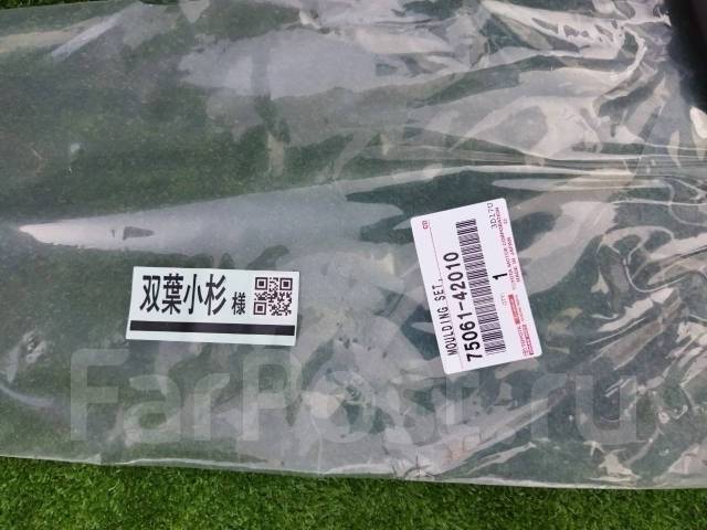 Накладка двери 7506142010 toyota rav4, зад право новая оригинал! купить ...