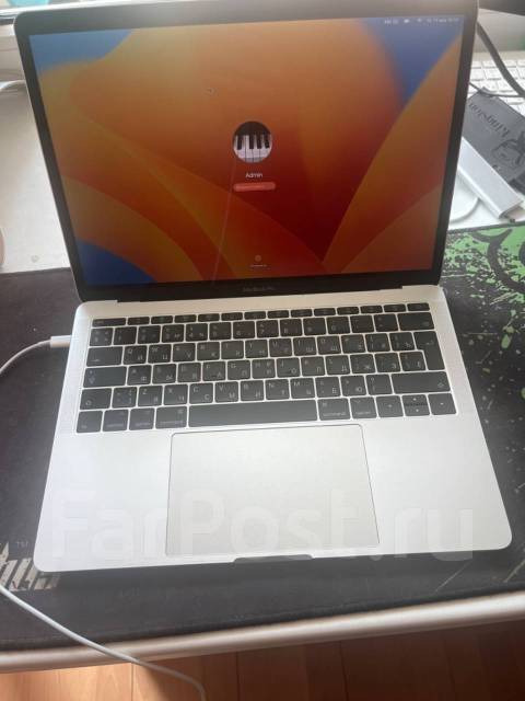 MacBook Pro 13 2017, ноутбук, 13.3", 128 Гб, 8 гб, 2,3 ГГц, WiFi ...