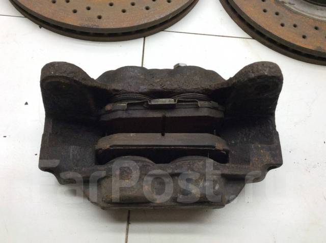 Комплект передних 4pot WRX суппортов с тормозными дисками Subaru ...