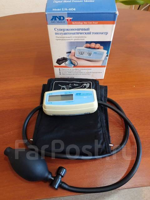 Продам тонометр, б/у, в наличии. Цена: 1 300₽ во Владивостоке