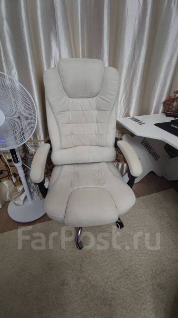 Игровой компьютерный стол с креслом, б/у, в наличии. Цена: 18 000₽ во ...