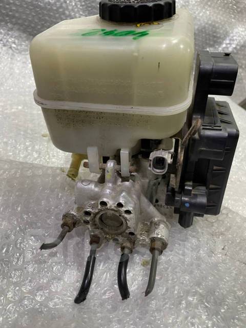 Главный тормозной цилиндр Lexus GX470 Prado 120 купить во Владивостоке ...