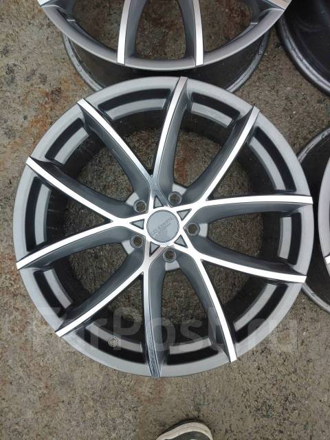 Диски R18 5 112, Liquid Metal Wheels, 18", 1 шт, 5x112, 70,1 мм. 4 шт ...