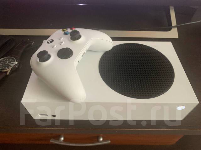 Xbox series s РСТ, б/у, в наличии. Цена: 21 500₽ во Владивостоке