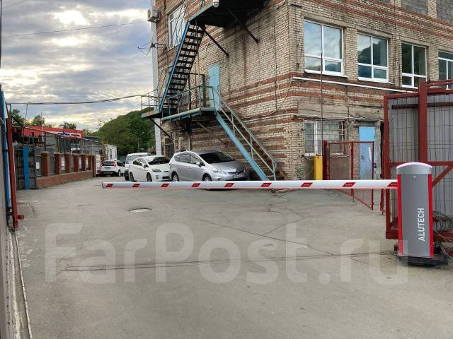 Установка шлагбаума. Автоматический шлагбаум под ключ во Владивостоке