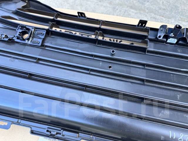 Решетка бампера с камерой Toyota Harrier MXUA80, 85 купить во ...