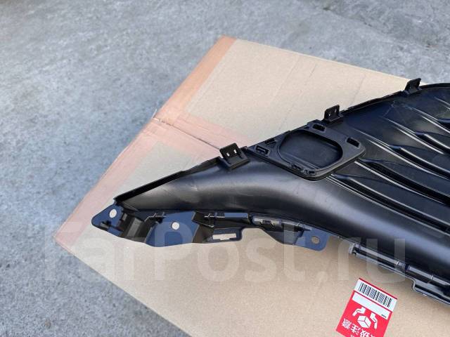 Решетка бампера с камерой Toyota Harrier MXUA80, 85 купить во ...