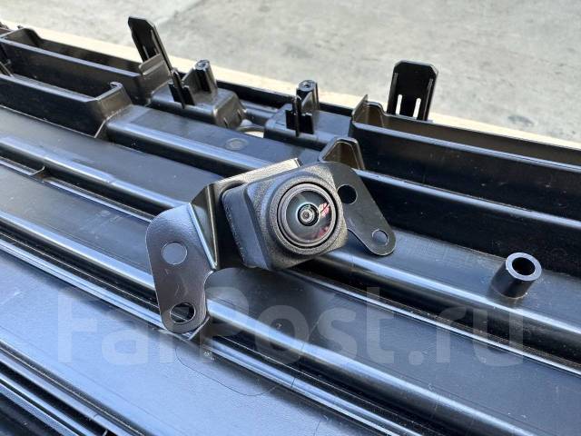 Решетка бампера с камерой Toyota Harrier MXUA80, 85 купить во ...