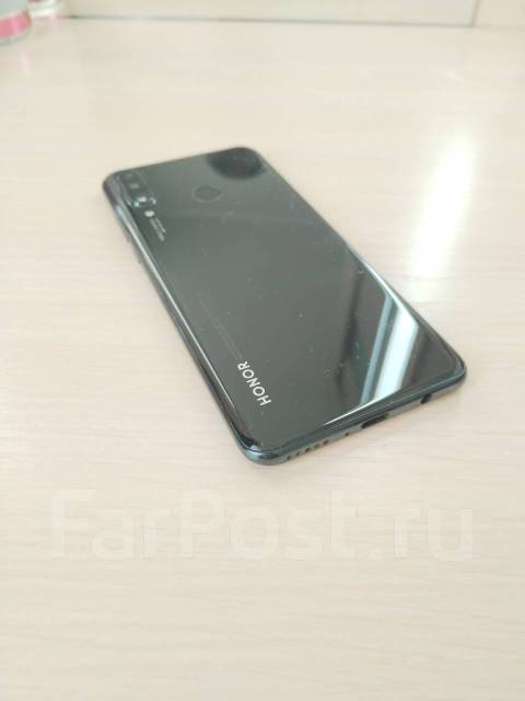 Смартфон Honor 20 lite 4/128, 4g, NFC бу, 6.15", моноблок, черный, 4G ...