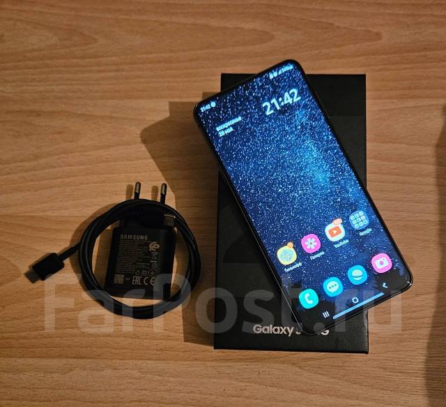 Samsung Galaxy S21, серый фантом, 8/256, в отличном состоянии, 6.20 ...