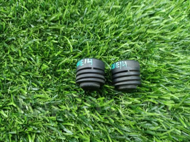 Отбойники капота ПАРА Toyota Wish ZNE14 купить во Владивостоке ...