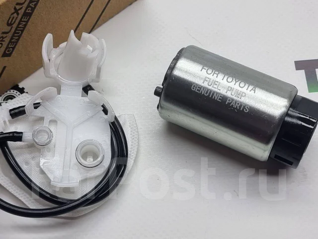 Топливный насос Toyota Corolla | Vitz | RAV4 | 23220-75040 купить во ...