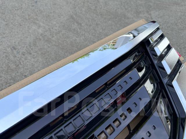 Решетка радиатора Nissan Caravan купить во Владивостоке по цене: 22 000 ...