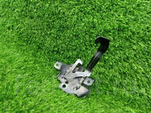 Замок капота Toyota Corolla Rumion 5351012810 NZE151 1NZFE, передний ...