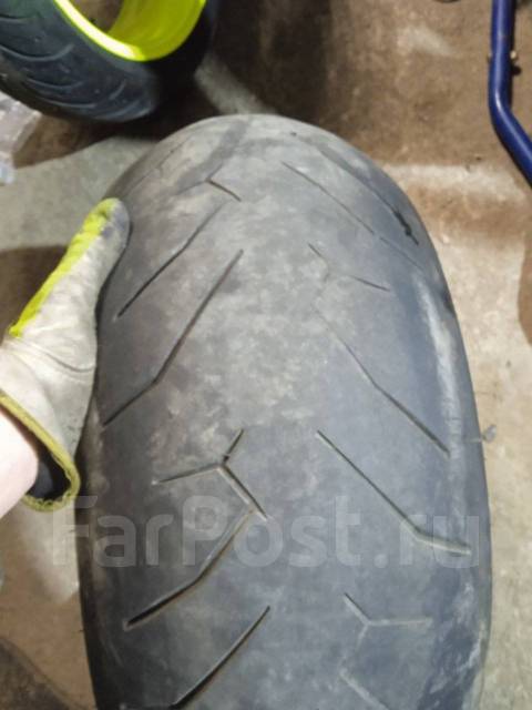 Мото шина pirelli rosso II 240/45zr17, б/у, в наличии. Цена: 6 000₽ во Владивостоке