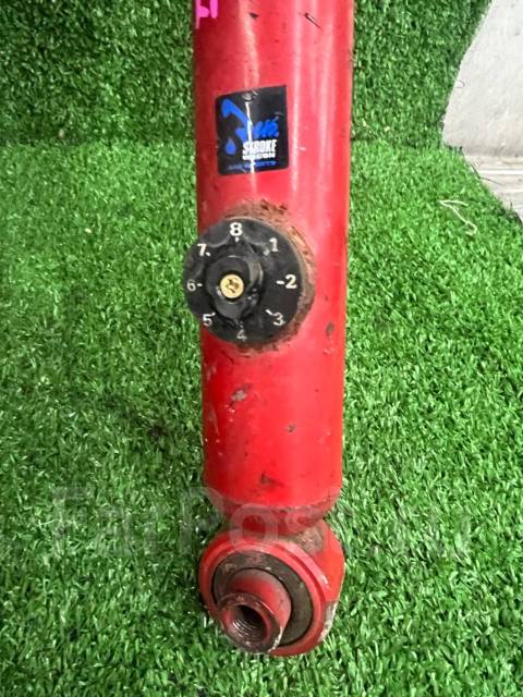 Комплект стоек Honda Stepwgn RF1 купить во Владивостоке по цене: 4 000 ...