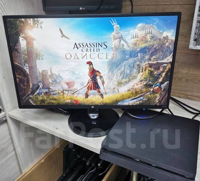 Sony Playstation 4 Slim 1TB (2208b) джойстик + аккаунт с играми, б/у, в ...