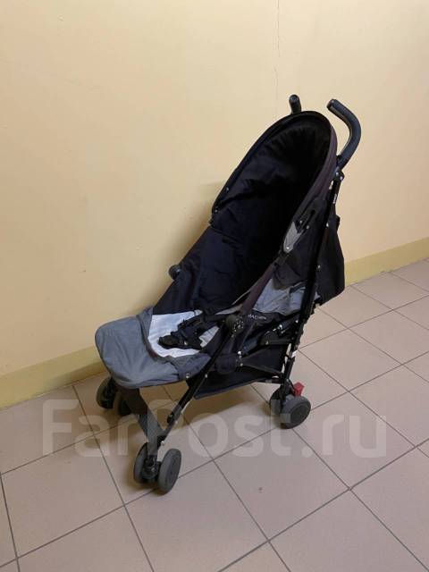 Коляска-трость Maclaren, б/у, в наличии. Цена: 5 000₽ во Владивостоке