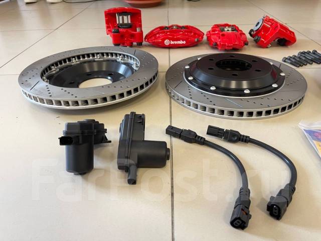 Тюнинг тормозная система Brembo Toyota Land Cruiser 300 / Lexus LX600 ...