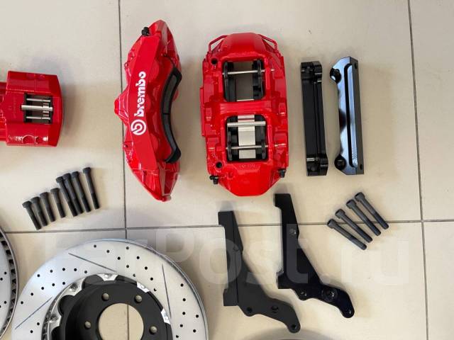 Тюнинг тормозная система Brembo Toyota Land Cruiser 300 / Lexus LX600 ...