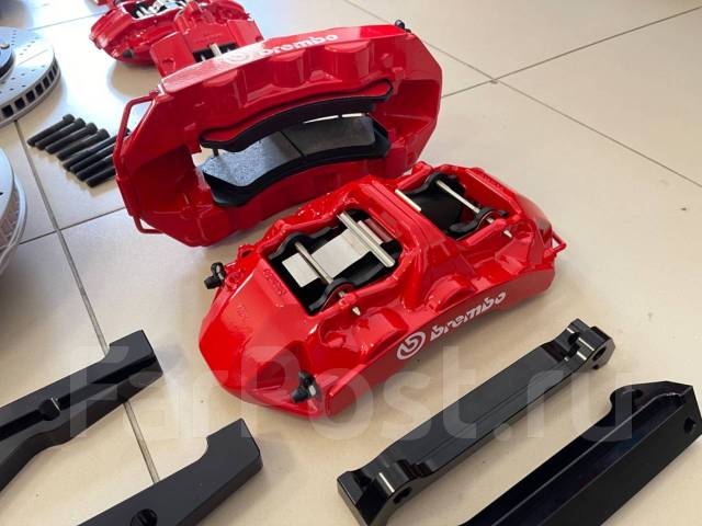 Тюнинг тормозная система Brembo Toyota Land Cruiser 300 / Lexus LX600 ...