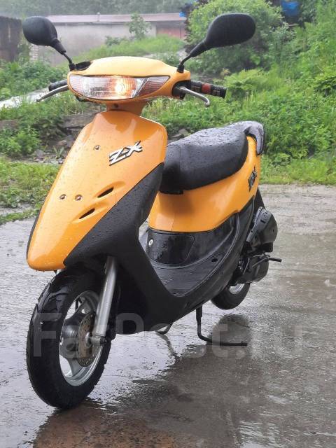 Honda Dio AF35 ZX, 2006, 49 куб. см. 2х тактный, без пробега, исправен, 4 950 км, мопед, бензин ...