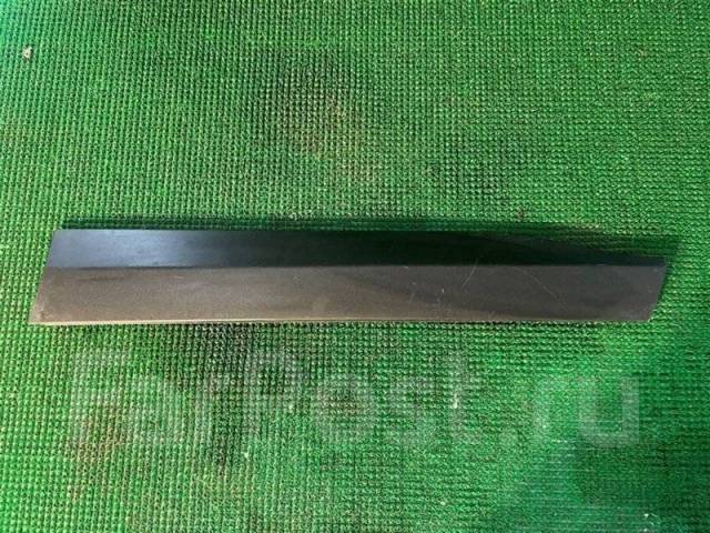 Накладка на дверь Toyota Rav4 2018- 7507342040 AXAA54, передняя правая ...