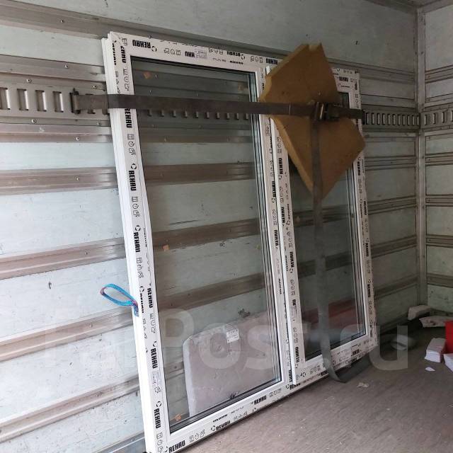 Окно ПВХ 128x139 "кухня", б/у, в наличии. Цена: 13 000₽ во Владивостоке