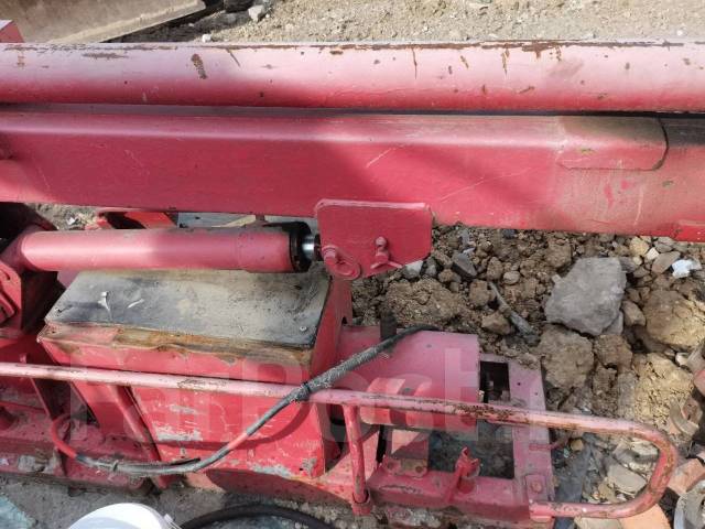 Крановая установка UNIC 100, 1 000 куб. см. 100 м/ч, 2000 год, б/у без ...