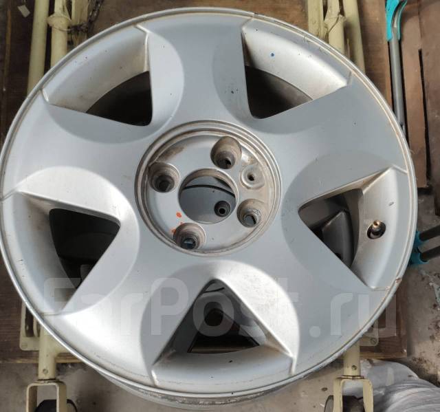 Диски 4 шт на Рено Сандера степвей, Renault, 15", 4 шт, 60,1 мм. 4 шт ...