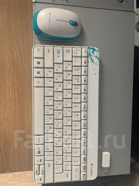 Клавиатура Logitech беспроводная, б/у, в наличии. Цена: 1 000₽ во ...