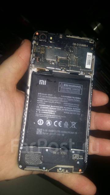 Смартфон Xiaomi MDE6, моноблок, б/у, в наличии. Цена: 200₽ во Владивостоке