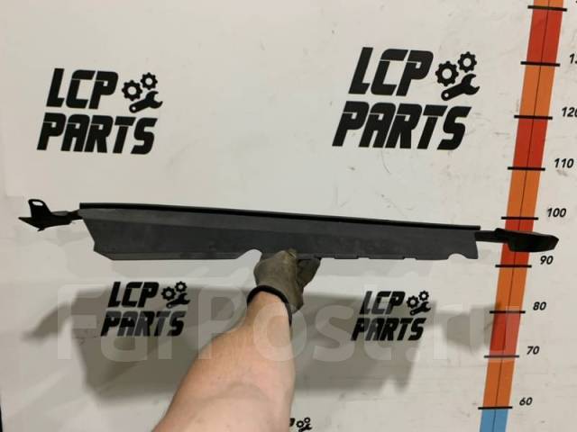 Накладка на крыло Toyota Land Cruiser 2008 5380560020 UZJ 200 2UZ-FE ...