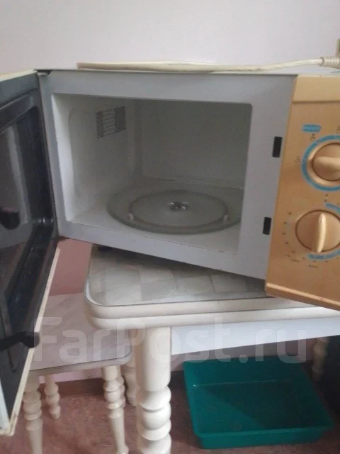 Продам печь микроволновая, Elenberg, б/у, в наличии. Цена: 500₽ во ...