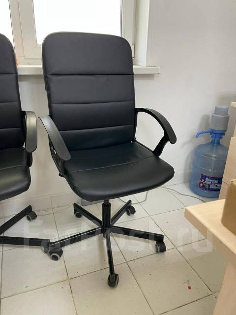 Стул офисный ИКЕА, очень удобный, чёрный, б/у, в наличии. Цена: 3 500 ...