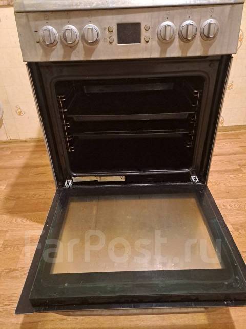 Электроплита Веко б/у, в наличии. Цена: 3 500₽ во Владивостоке