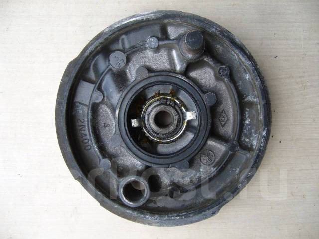 Опорный диск передних колодок Yamaha XT 200, б/у, в наличии. Цена: 3 ...