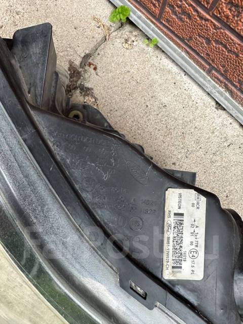 Фара Ford Focus 3 купить во Владивостоке по цене: 7 000₽ — частное ...