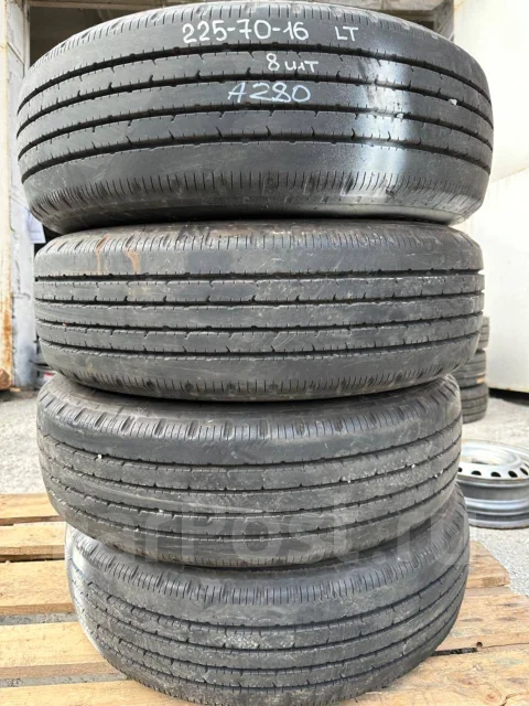 Bridgestone R202, LT225/70R16 117/115L, 16", 1 шт, 225 мм, 70 % ...