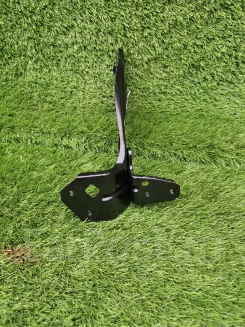 Крепеж бампера Mazda Cx-30 DFR552240 DM8P, передний левый купить во ...