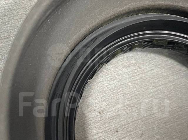 Сальник 40x70.2x20.3 Suzuki [09283-40042] GT040A2 /40x52.5x8/ (Сальник ...